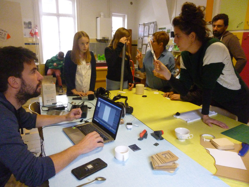 Atelier autour des 5 sens avec Perrine & Martin – Mediatheque Croix du Bac